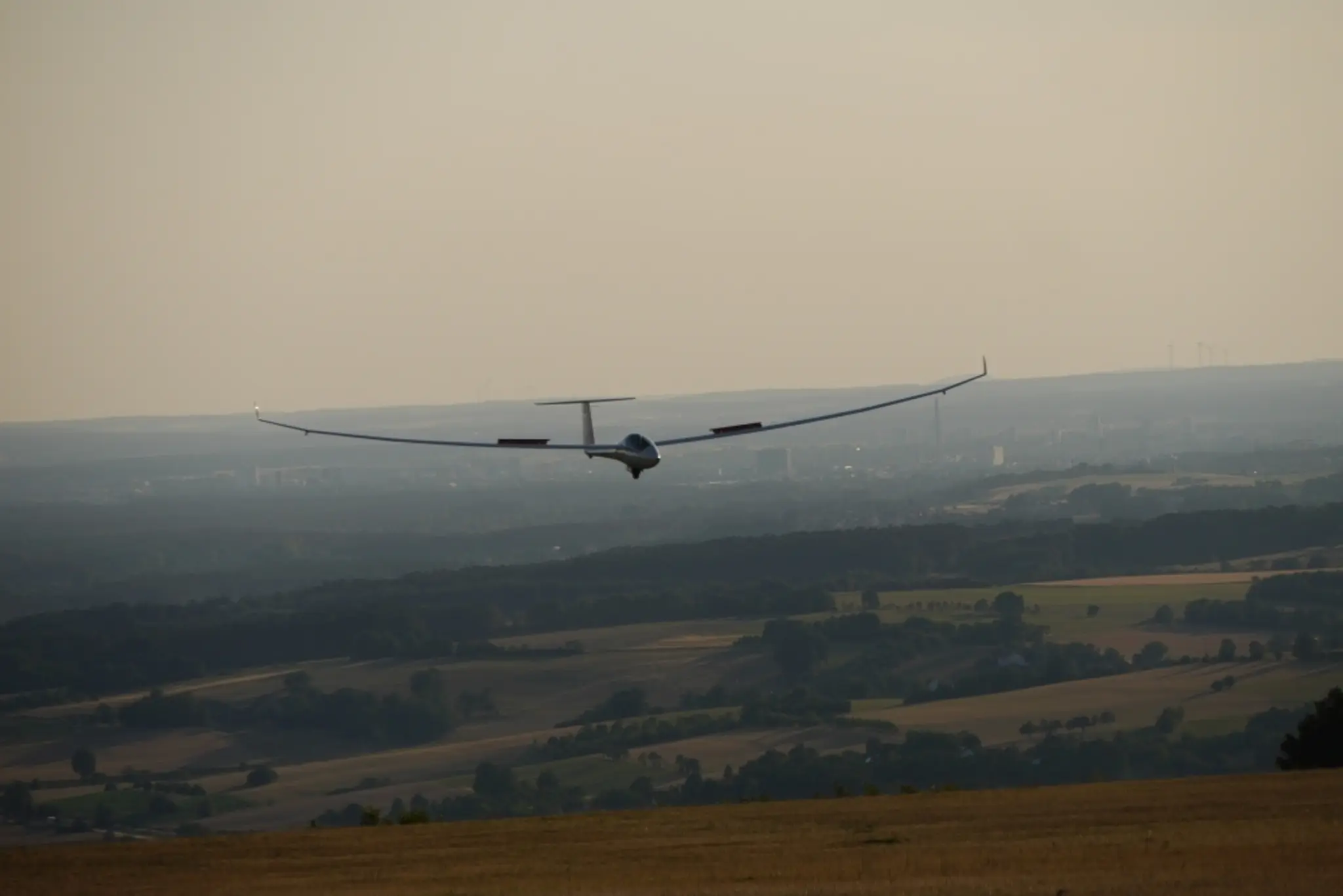964 km im Segelflugzeug!: Neuer Rekord: Peter Wimmer fliegt 964km mit ...