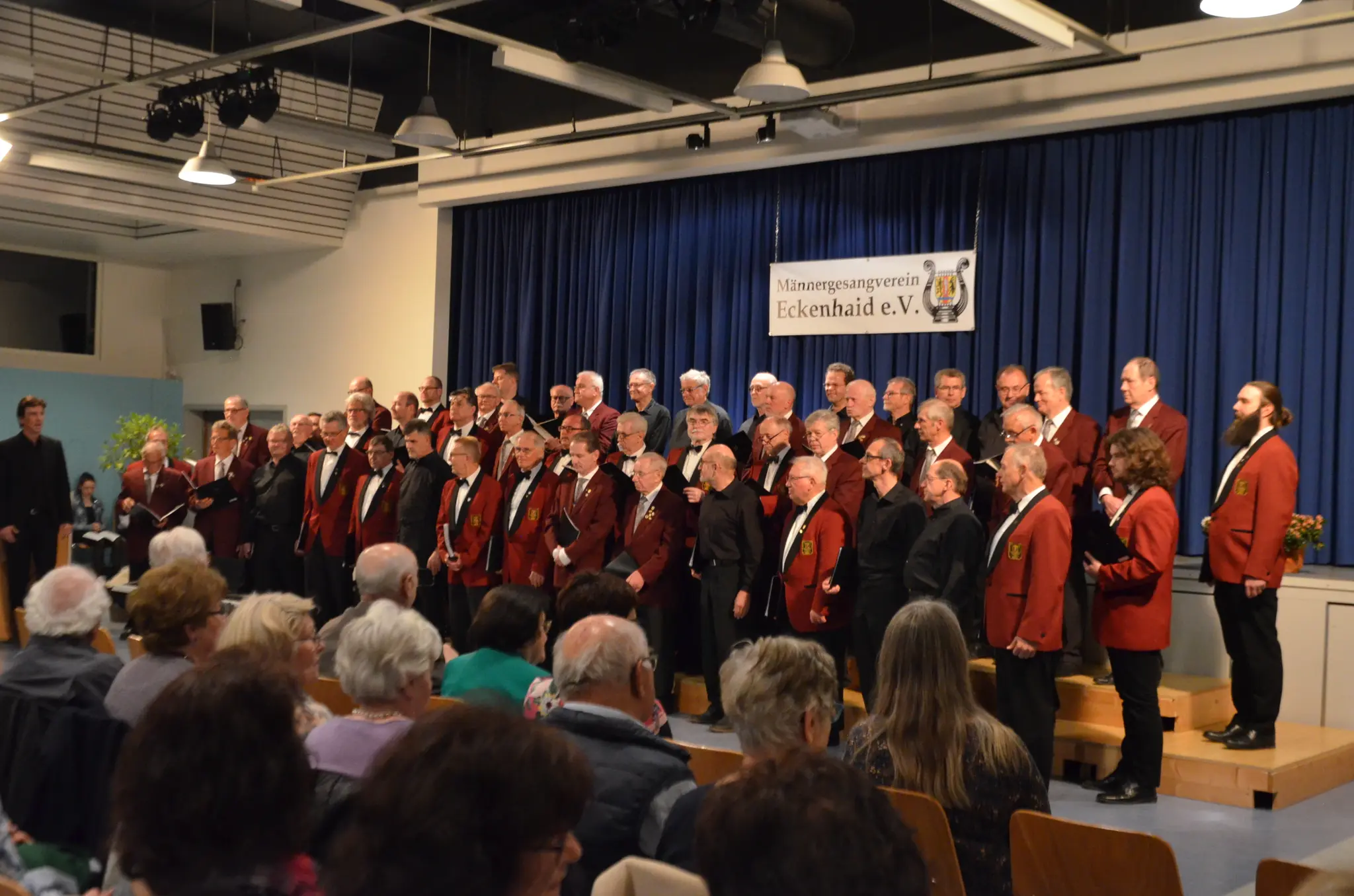 MÄNNERCHOR PUR: 16. Nacht der Chöre in der Georg-Hänfling-Halle - Eckental