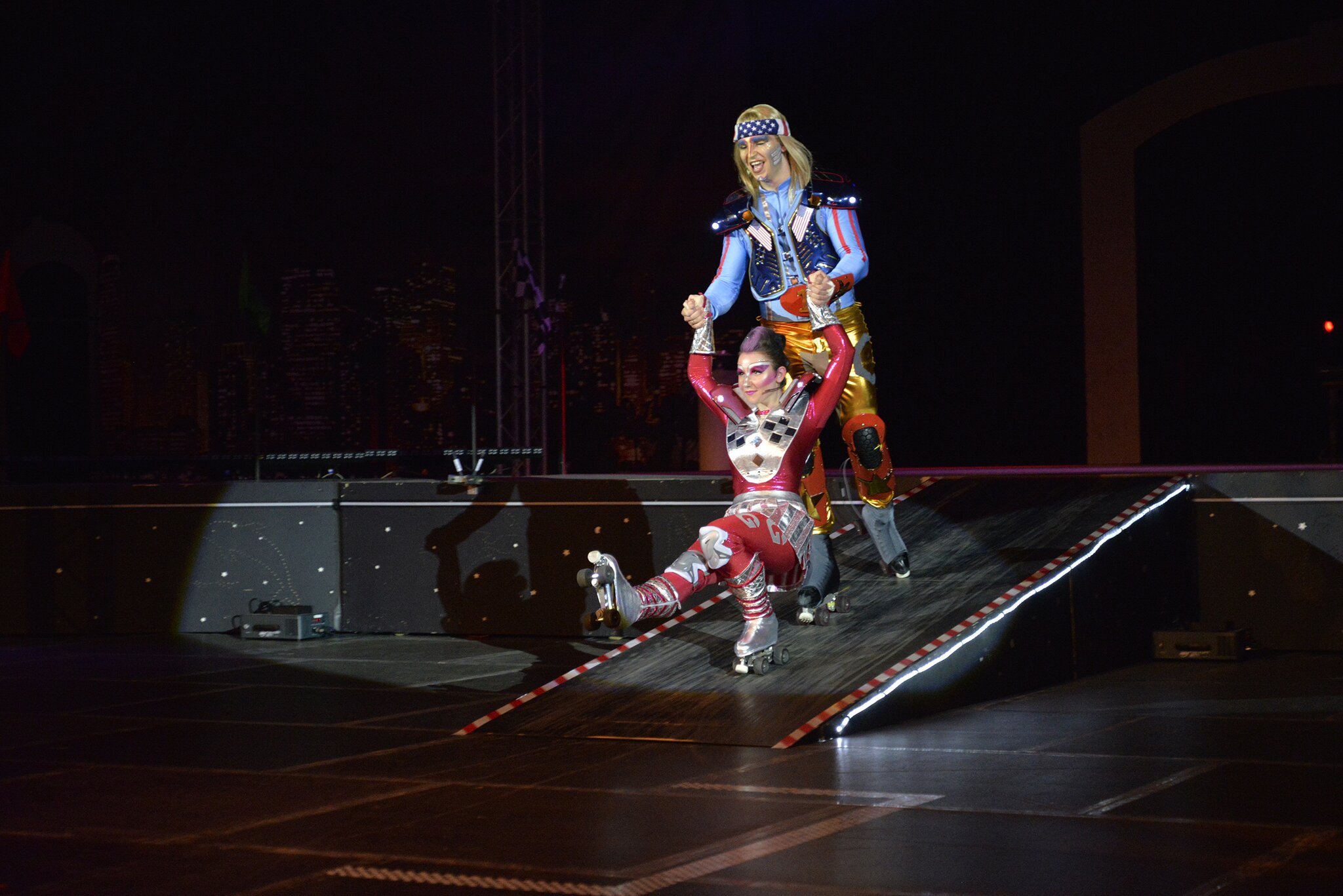 Hero City Rollers - Musical "Race Cars - das größte Autorennen der Welt"